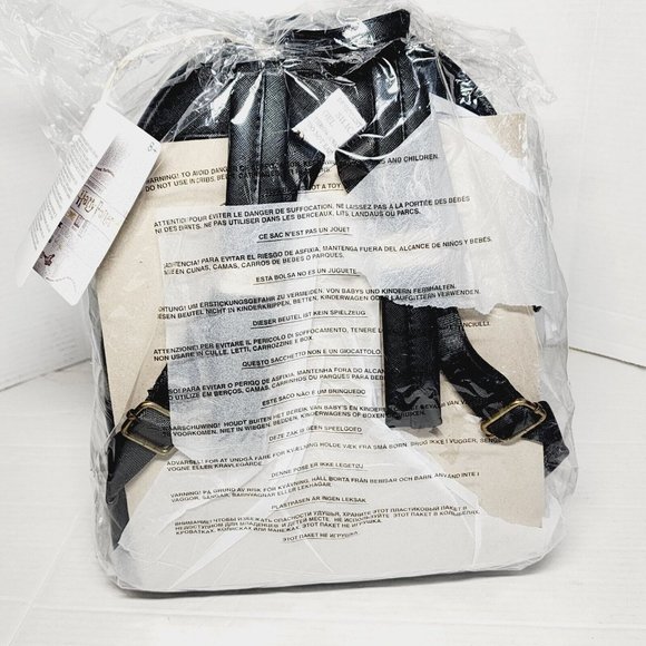 Loungefly | Bags | Loungefly Harry Potter Trilogy Triple Pocket Mini ...